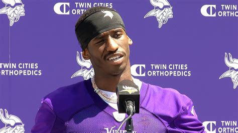 Vikings Wr Addison Impressed So Far Working With Rookie Qb Mccarthy 5 Eyewitness News