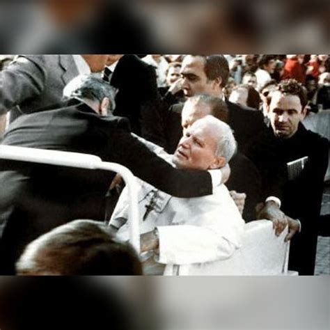 La Intercesión Maternal De María 40 Años Del Atentado A Juan Pablo Ii