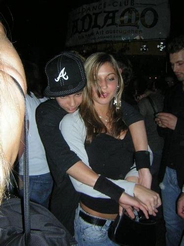 Tom Kaulitz Images Tom And His Girlfriend Wallpaper And Background