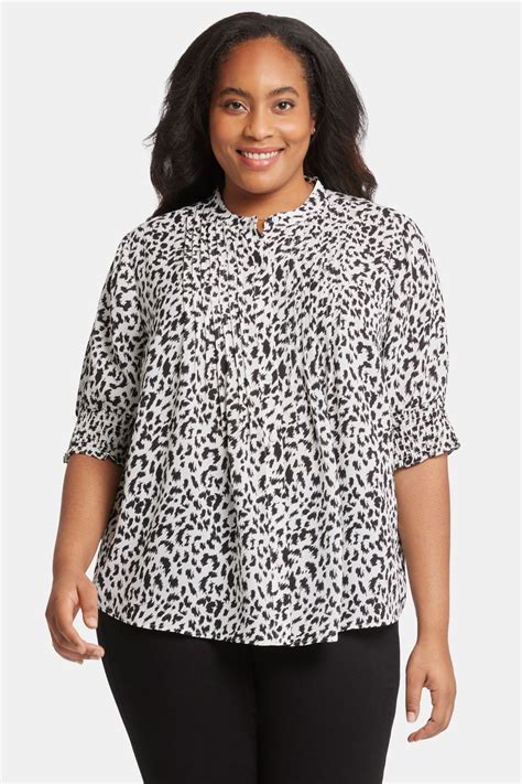 Pleated Peasant Blouse In Plus Size Gato Multi Nydj