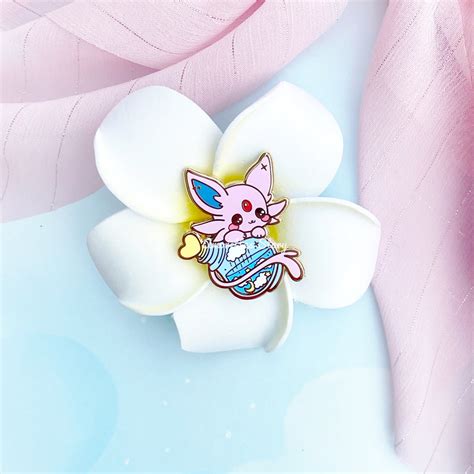 Eeveelution Espeon Potion Enamel Pin Amorettes Story