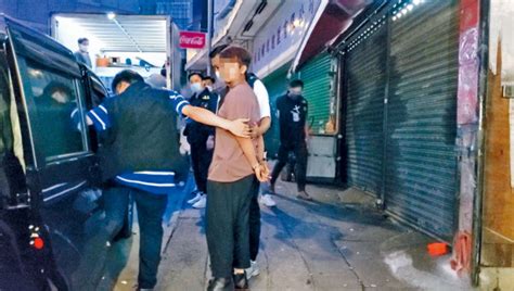 「懲罰mee」停運 前眾志4成員獲准保釋 星島日報