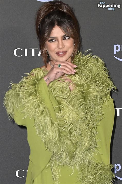 Priyanka Chopra Jonas Displays Her Cleavage At The Premiere Of Citadel