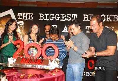L R Asin Aamir Khan And Pradeep Rawat At The Success Bash Of The