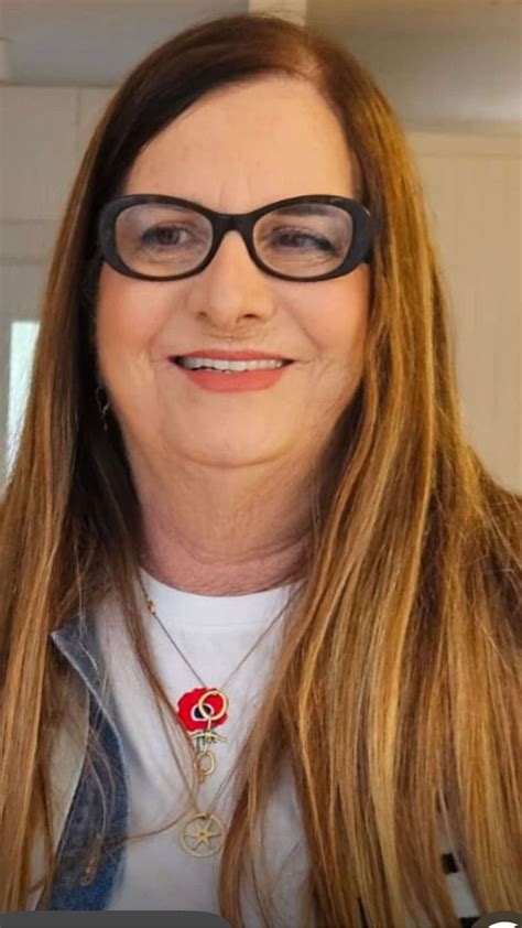 Orin את לאה שנירר הכרתי באופן אישי בתקופה הקשה ביותר כשעדן שלי הייתה בשבי כבר במפגש הראשון