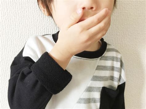 気管支炎ってどんな症状が出るの？ うつるのかどうかも心配。