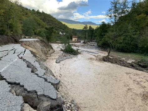 Konjic Kiše Ponovo Izazvale Poplave Poplavile Kuće Bn