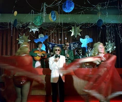 Mężczyzna Niepotrzebny Tak Rozpoczynała Karierę Marzena Trybała Film W Interiapl