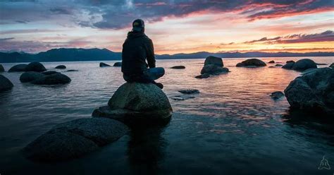 Meditação Vipassana Prática De Observação Para A Paz Interior