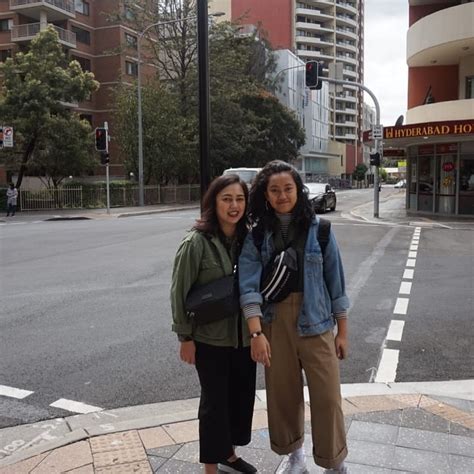 7 Potret Mantan Istri Tora Sudiro Awet Muda And Bahagia Besarkan Dua Putri Foto 6