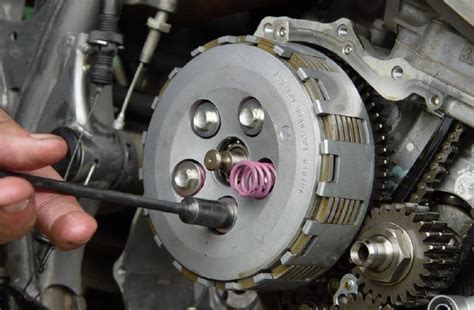 Kit De Embreagem Sinais De Que Você Precisa Trocar O Da Sua Moto