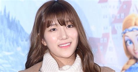 T포토 다원 우아한 미소
