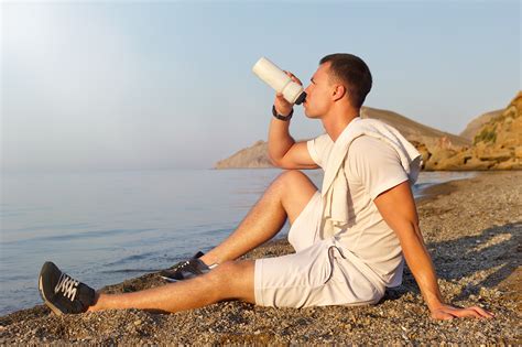 Bere Troppa Acqua Fa Male Ecco I Rischi Dell Iperidratazione