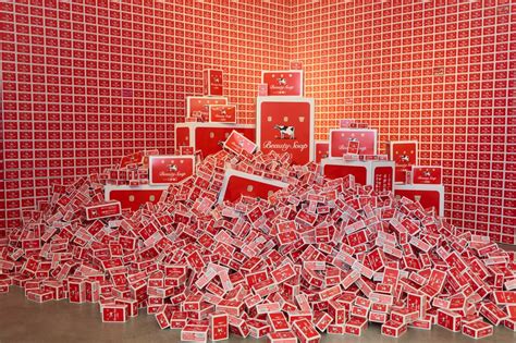 【牛乳石鹸共進社】「牛乳石鹸 赤箱」の世界観を体験できるイベントを関東初開催 サイン＆ディスプレイ業界の専門メディア Sign News