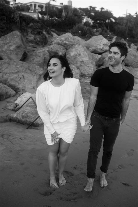 Demi Lovato Via Instagram Demi Lovato Lovato Demi Lovato Body