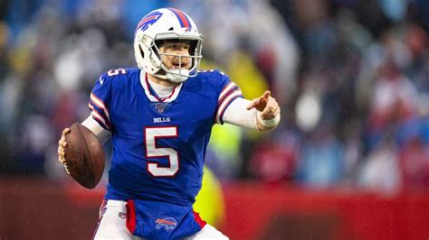Ex Bills Qb Returns To The Nfl After Signing With Giants