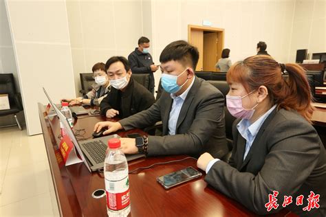 租户欠费不停气房东成“冤大头”，燃气公司：加强排查异常用气武汉新闻中心长江网cjncn