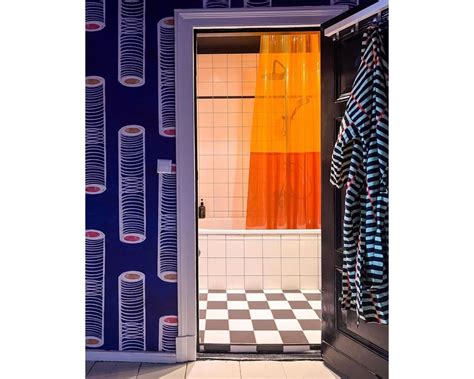 8 Of The Best Small Bathroom Shower Curtain Ideas Real Homes