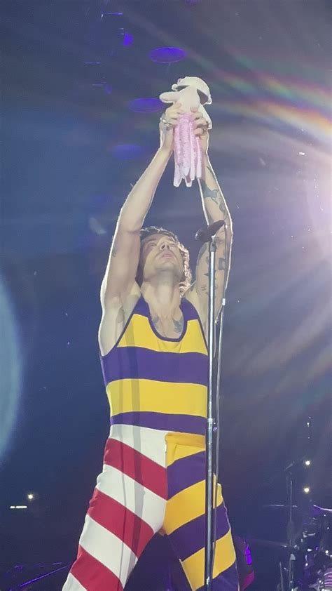 Harry Styles Love On Tour 2022 California Los Angeles Night 10 HSLOT