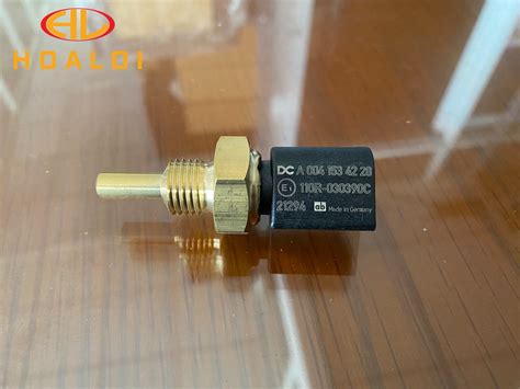 Cảm biến nhiệt độ nhớt động cơ