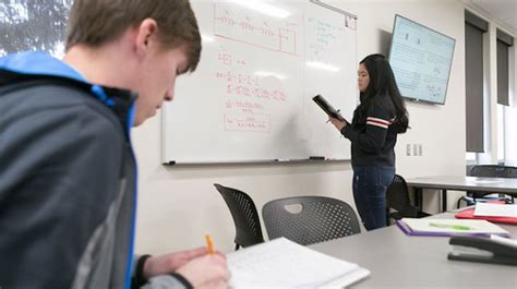 Pandemia Provocó Rezago Educativo En Eeuu Latinos Son Afectados