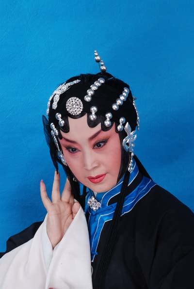 窦凤琴年龄窦凤琴窦凤琴赶坡大山谷图库