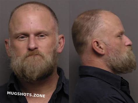 Roberts Christopher Don 11 16 2023 Saline County Mugshots Zone