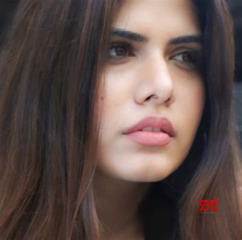 Model Twinkle Saaj New Hot And Glam Stills Social News Xyz