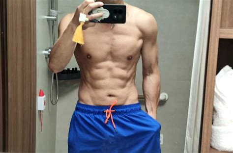 如何才能在家练出腹肌，至少需要多久？ 知乎