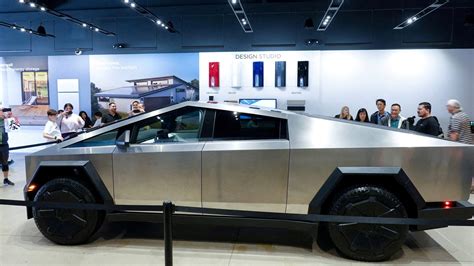 Tesla Cybertrucks Stiff Structure Sharp Design A Safety Concern