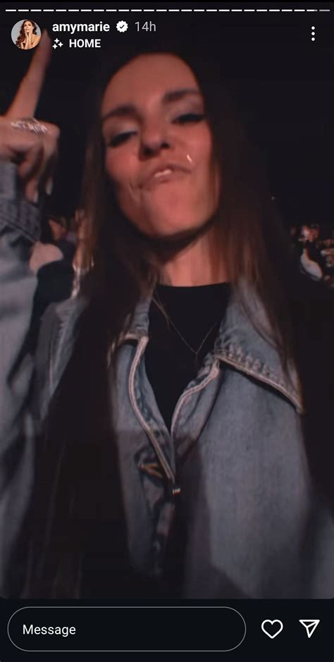 Conor Dalys Girlfriend Amymarie Sings Along To Red Hot Chili Peppers Californication At Fire