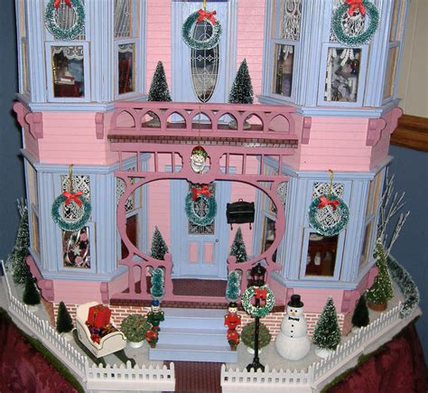 A Debbie Dabble Christmas Home Tour 2010 Victorian Doll House