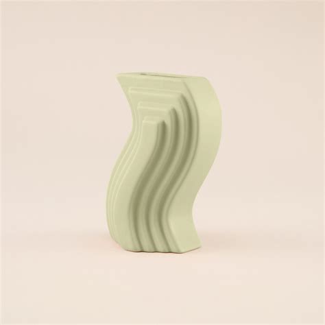 Wavy Steps Ceramic Vase Prynwan Home And Decor Online Store Prynwan
