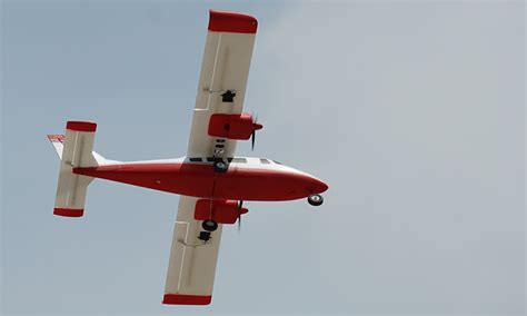 Banana Hobby 4 Ch Xfly Model Red P68 850mm Rc Trainer Airplane Pnp