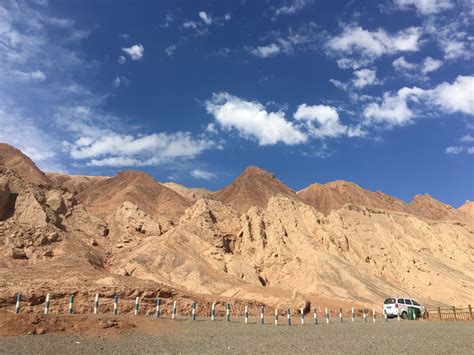 2024柏孜克里克千佛洞游玩攻略现在过去已经很晒，过去必须【去哪儿攻略】