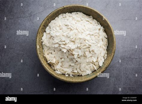 Raw Flattened Rice Or Thick Or Thin Rice Flakes For Namkeen Chivda