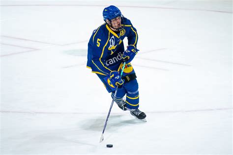 Vancouver Canucks Draft Defenseman Tom Willander No 11 Overall In 2023 Nhl Draft