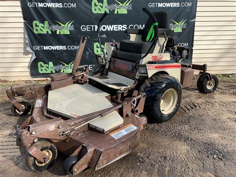 61in Grasshopper 727k Commercial Front Mower W Rear Grass Collector