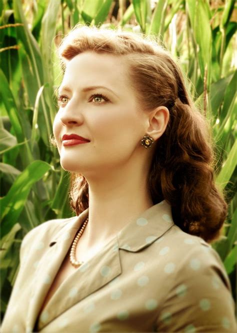 Lilly Jarlsson Country Style Pin Curled Hair Vintage Jewellery