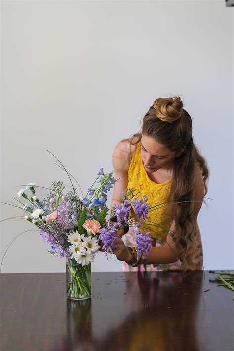 Diy Florals With Emily Hall — Tocal Guide