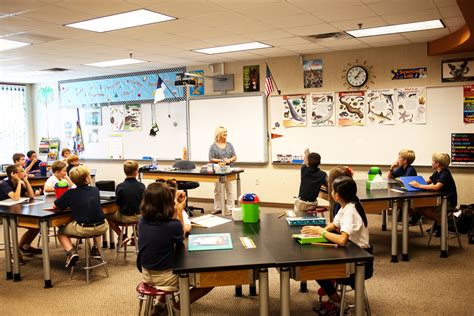 東京から通えるインターナショナルスクール 学費はどのくらいかかるか 英語教室 Aoyama Abc School