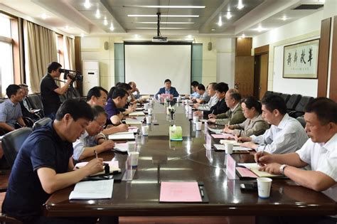 长安区委副书记李娴副区长刘文涛一行来校访问交流 西邮新闻网