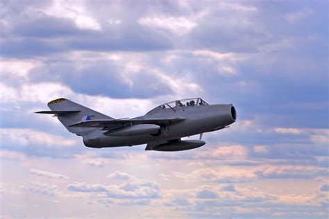 무료 이미지 천국 차량 공기 호스 파란 하늘 서쪽 구름 배경 미그 이륙하다 에어쇼 공군 제트기 전투기