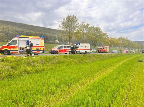 Unfall B 89 Verletze bei Crash dreier Autos Meiningen inSüdthüringen