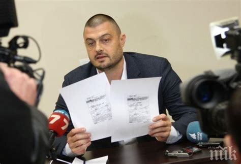 Отложен е часът за разпита на Бареков в прокуратурата Информационна агенция ПИК