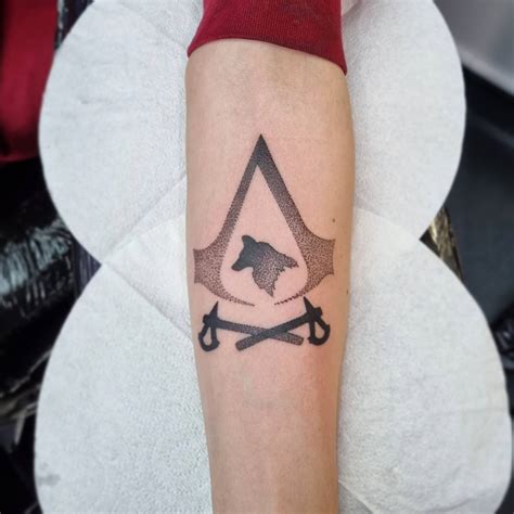 Assassins Creed Symbol Tattoo