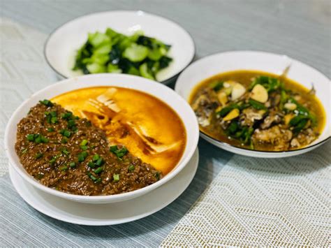【肉末豆腐蒸蛋图片】a 虎子下厨房