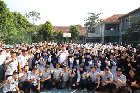Plt Wali Kota Bekasi Tekankan Kepemilikan E KTP Saat Sosialisasi