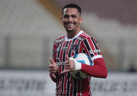 São Paulo segue bom retrospecto contra clubes peruanos veja