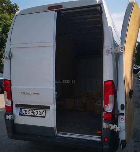 Товарно такси за София и страната с товарен Бус Транспортни Хамалски София Транспортн